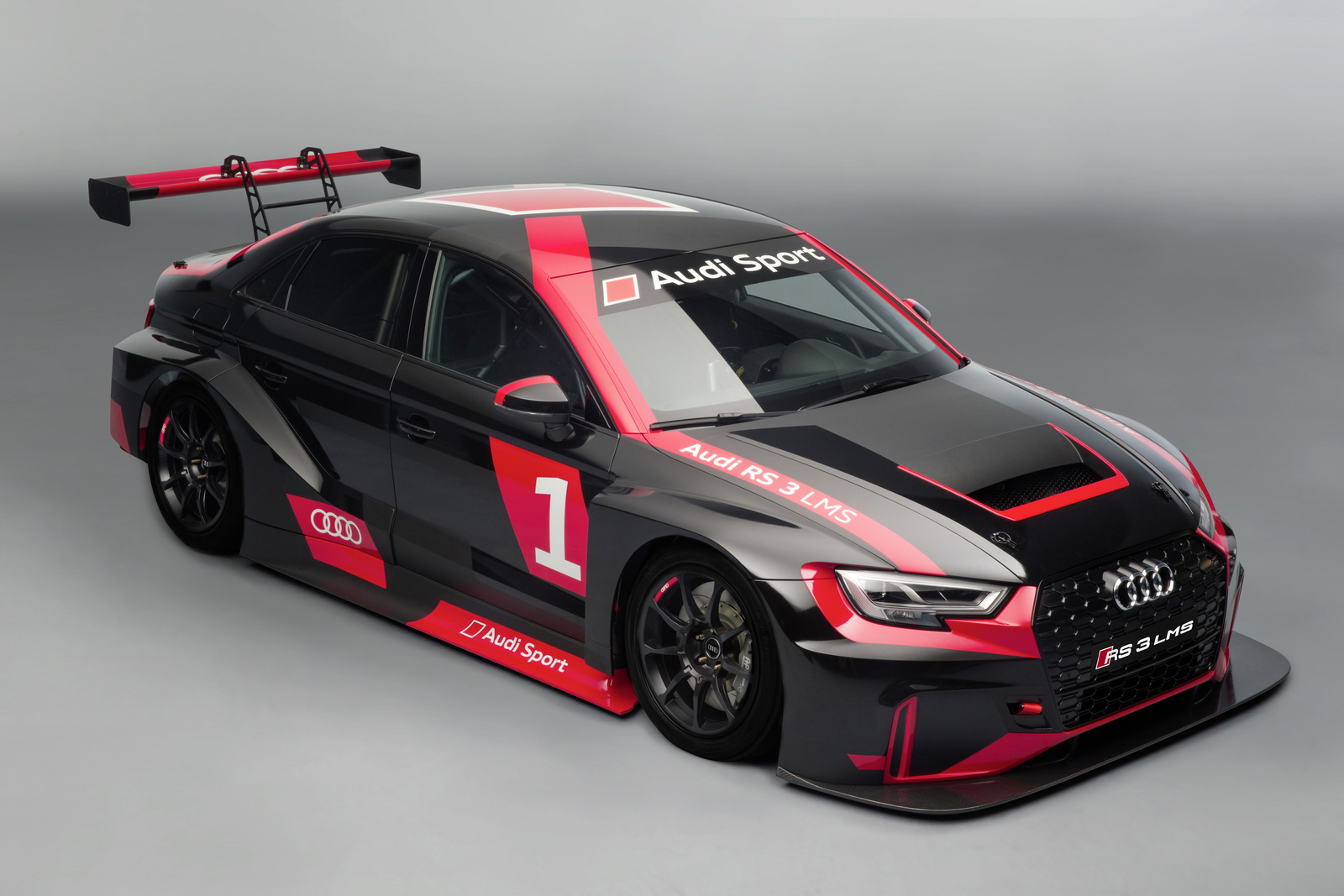 Darron Lewis to make TCR UK return at Donington Park - TCR UK